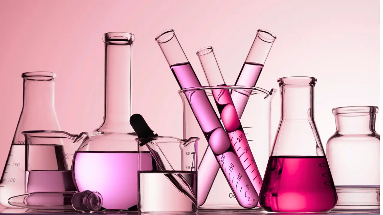 Laboratory Glassware: Complete Guide to Types, Uses, Cleaning, and ...